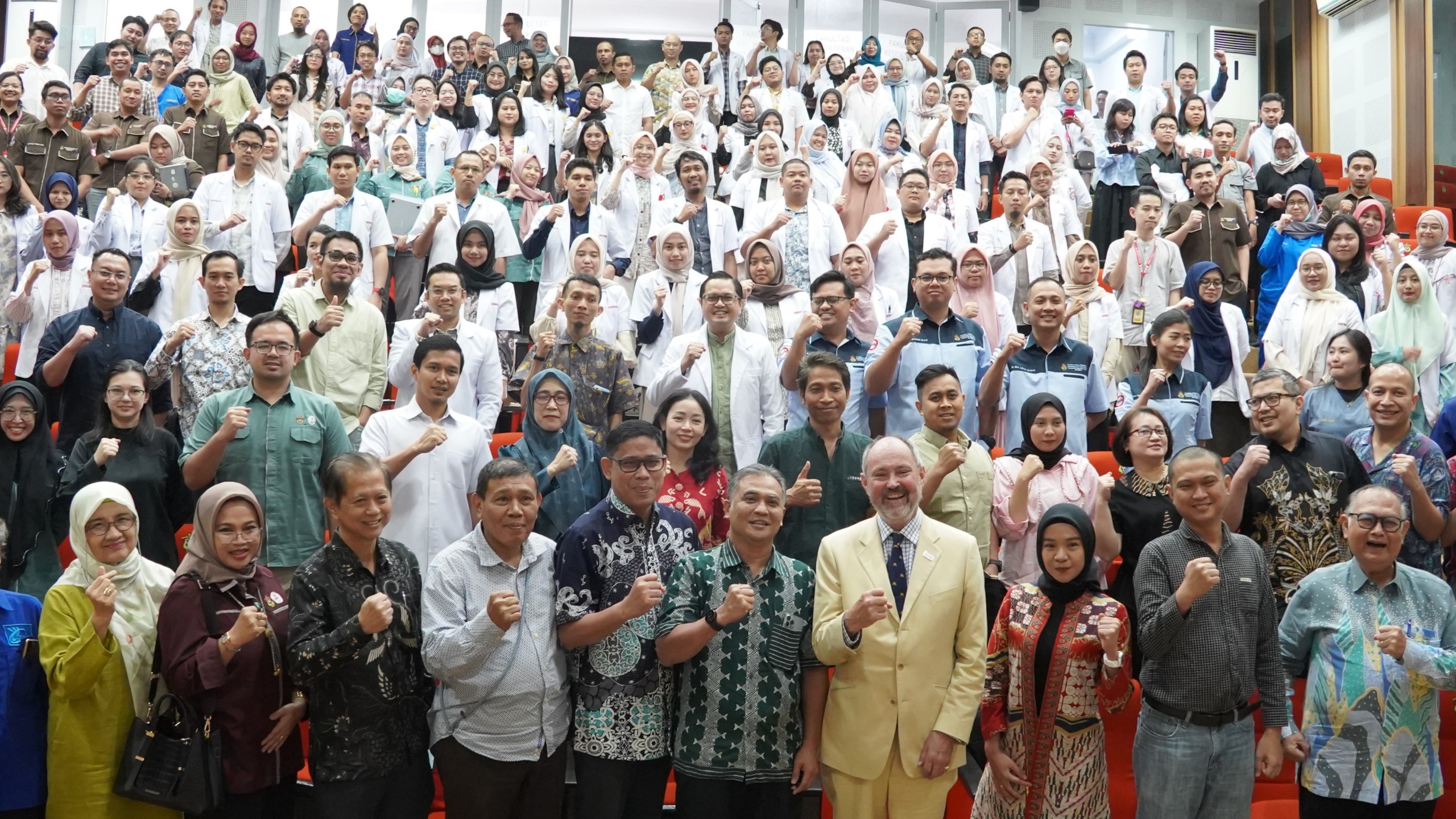 Prof. Andrew SC Rice dari Imperial College London Visiting Lecture di ...